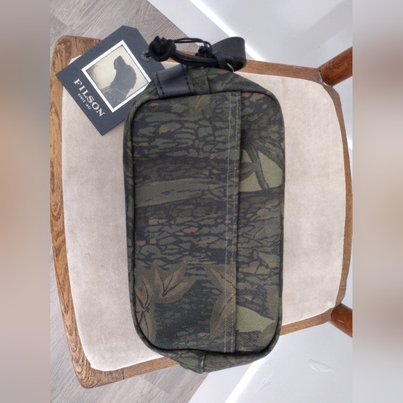 Filson | Bags | Nwt Filson Rugged Twill Travel Kit | Poshmark
